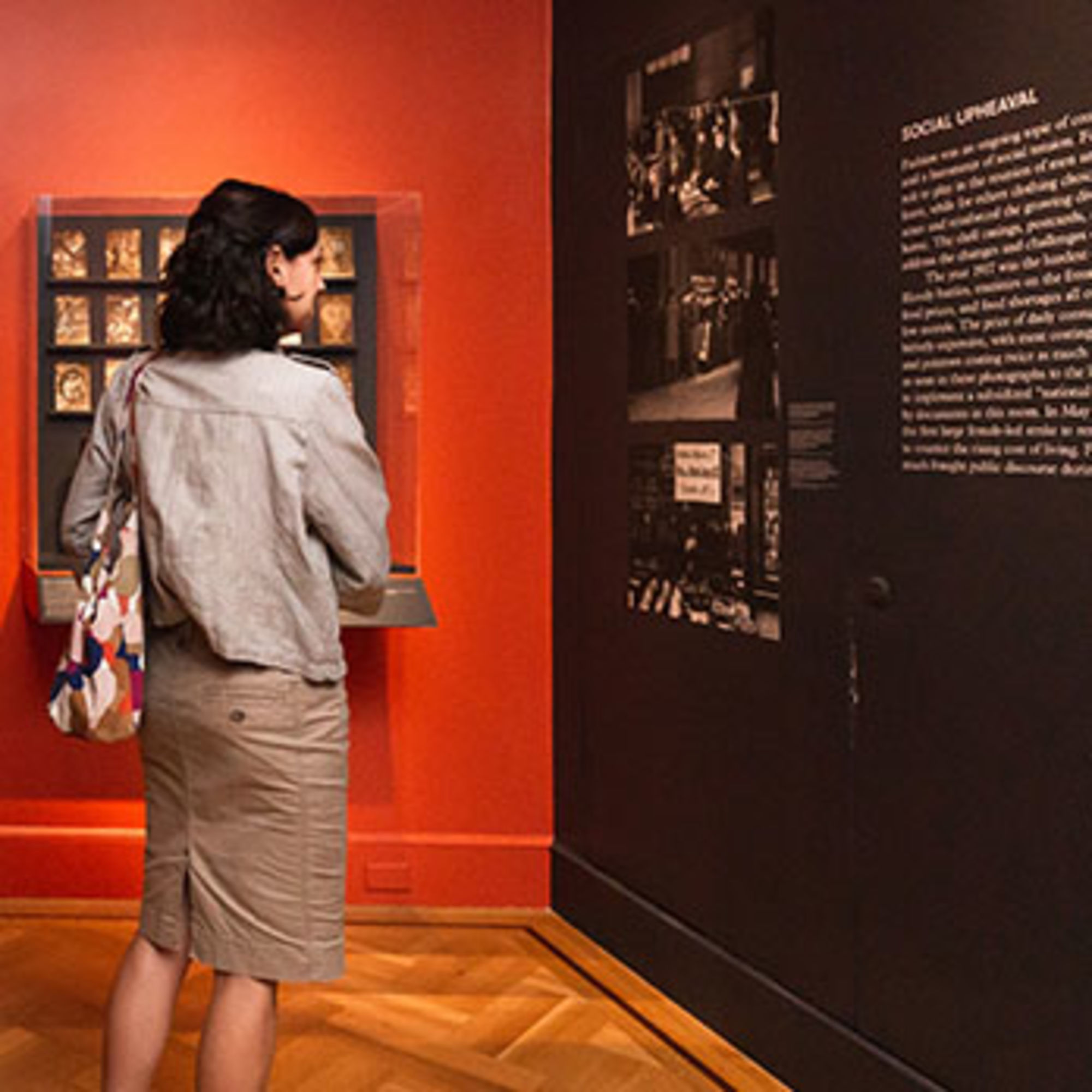Tracing Lace Story Tour - Bard Graduate Center